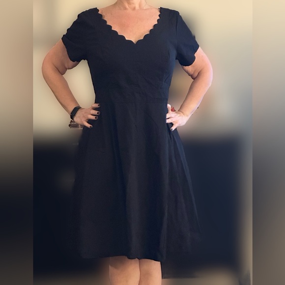 eshakti | Dresses | Eshakti Black Dress W Scalloped Edge Along Top ...